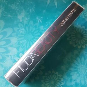 HUDA BEAUTY | Makeup | Huda Liquid Matte Bombshell Authentic New | Poshmark